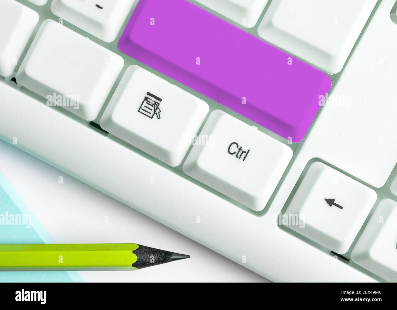 Pc Keyboard Key With Empty Note Paper Above Copy Space Stock Photo - Alamy