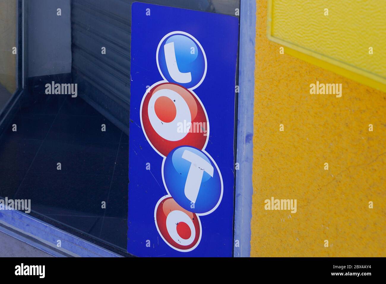 Lotto sign hi-res stock photography and images - Alamy