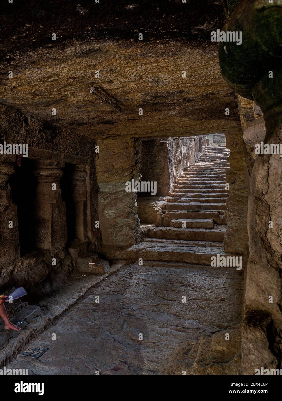 Jogeshwari cave, mumbai hi-res stock photography and images - Alamy