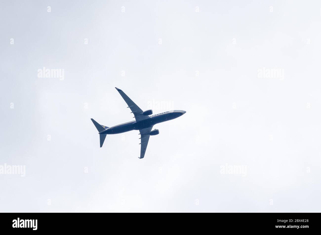 Boeing b737 transport aircraft hi-res stock photography and images - Alamy