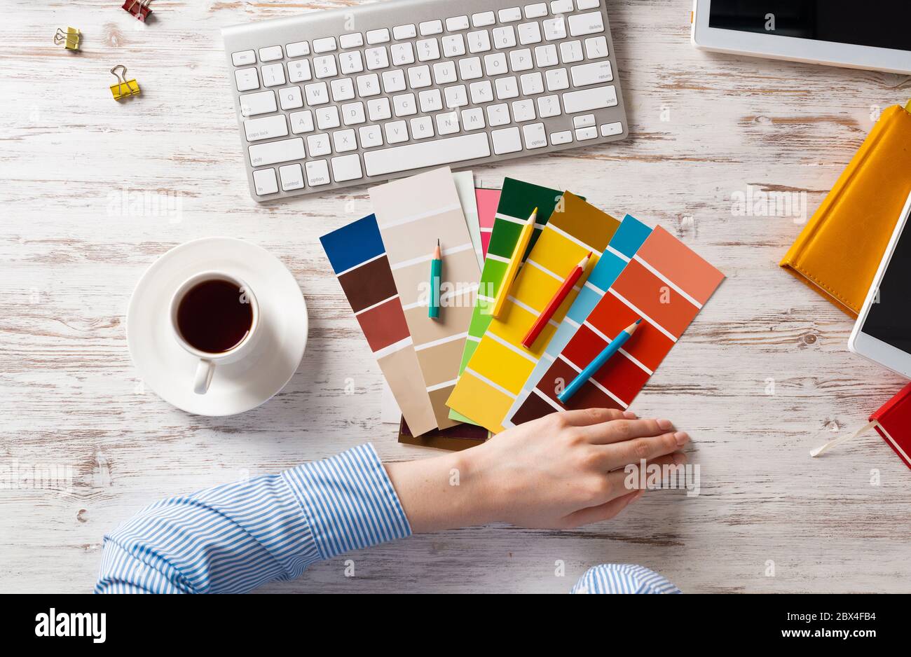 Web designer choosing colors hi-res stock photography and images - Alamy