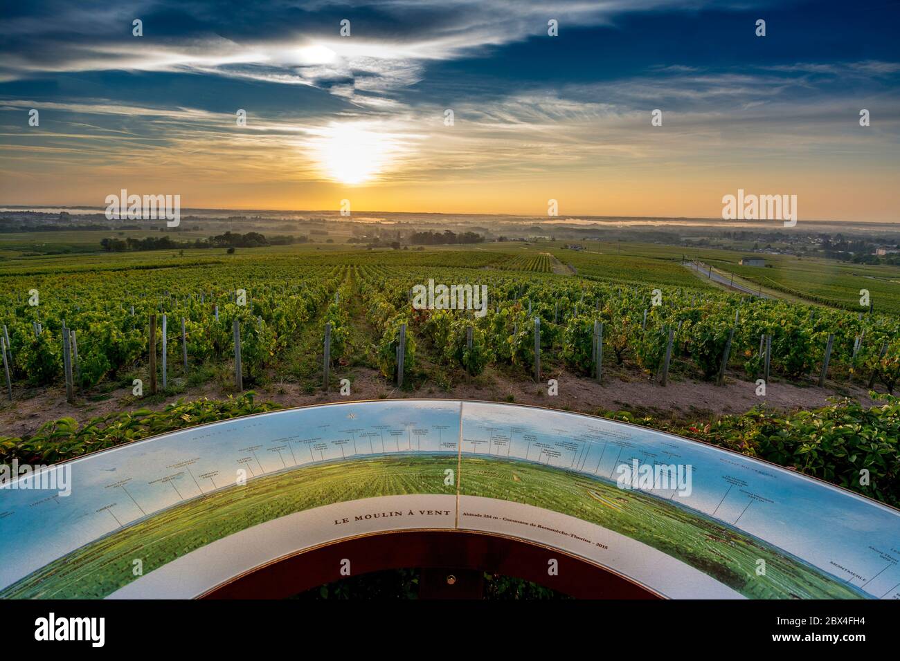 Orientation table hi-res stock photography and images - Alamy