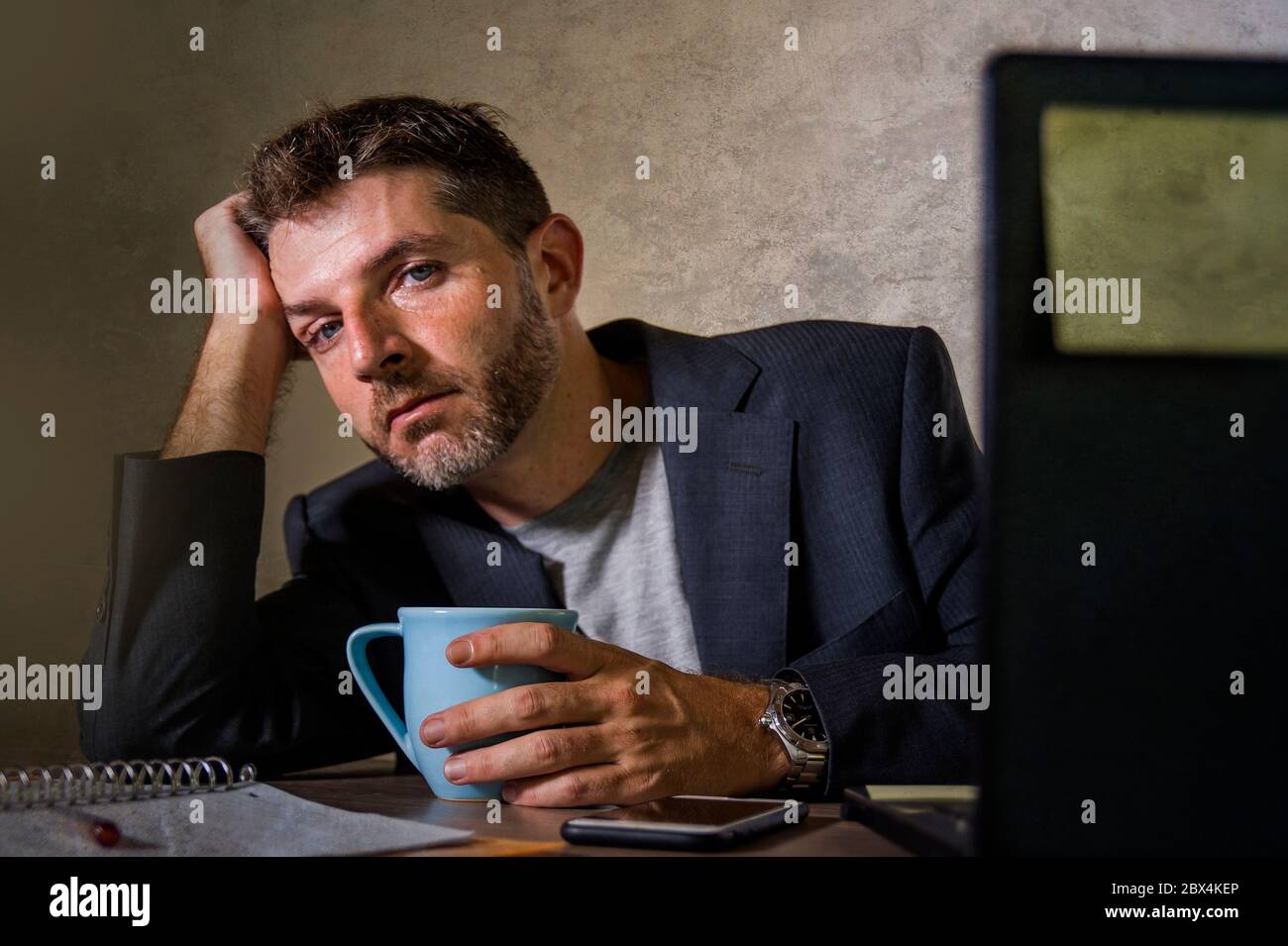 Man Looking Defeated High Resolution Stock Photography and Images - Alamy