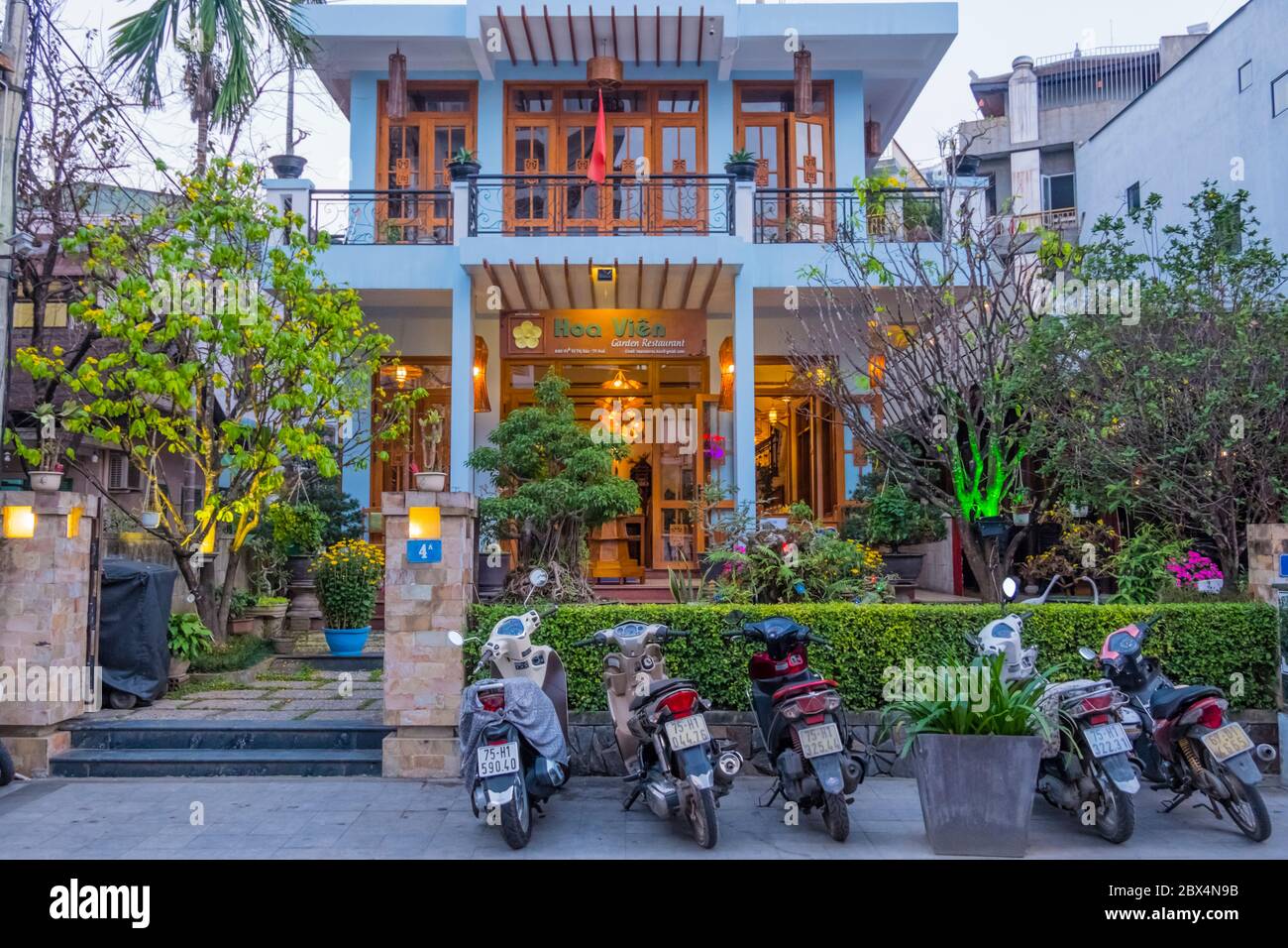 Hoa Vien garden restaurant, Vo Thi Sau street, nightlife area, Hue ...
