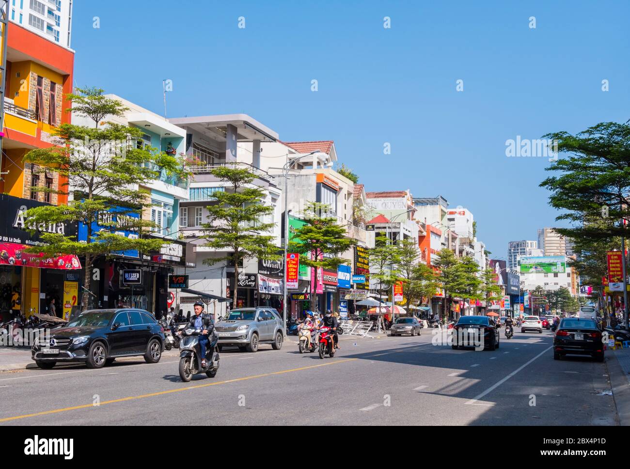 Duan street hi-res stock photography and images - Alamy