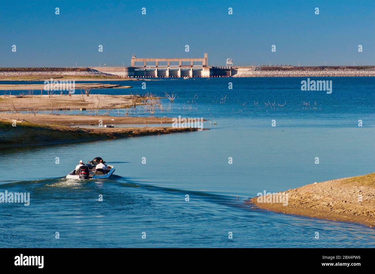 Motorboats at Falcon Lake, artificial reservoir on Rio Grande, Falcon ...