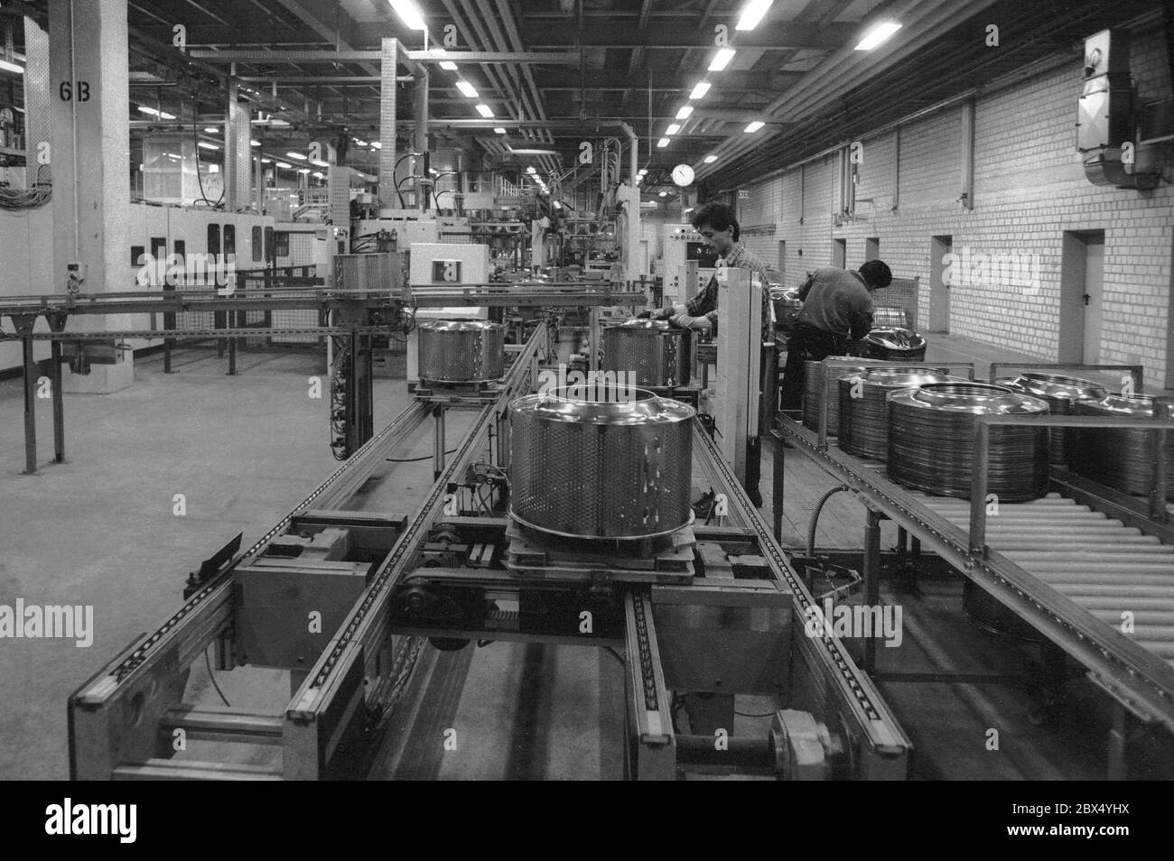 Berlin / Industry / Labour / 7.11 / 1988 Siemens-Bosch. household ...