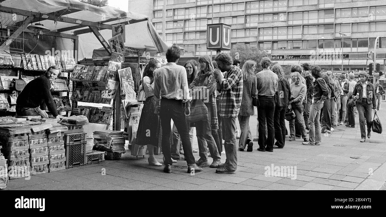 Berlin districts / Charlottenburg / 1980 Homeless at the ...