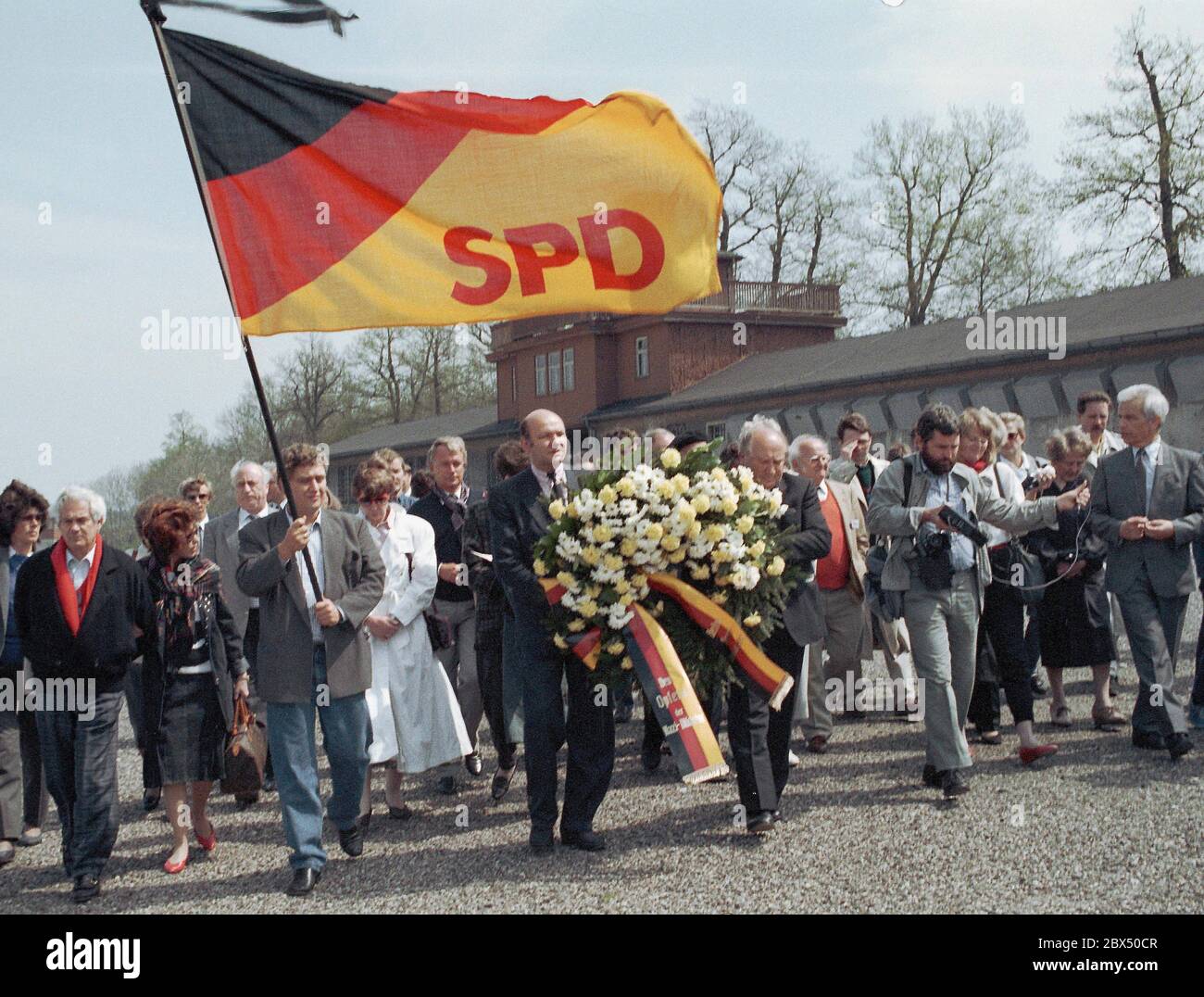 Thuringia / GDR / 1988 Approximation of the German states in small ...