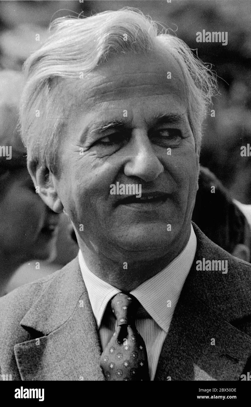 Richard von weizsaecker hi-res stock photography and images - Alamy