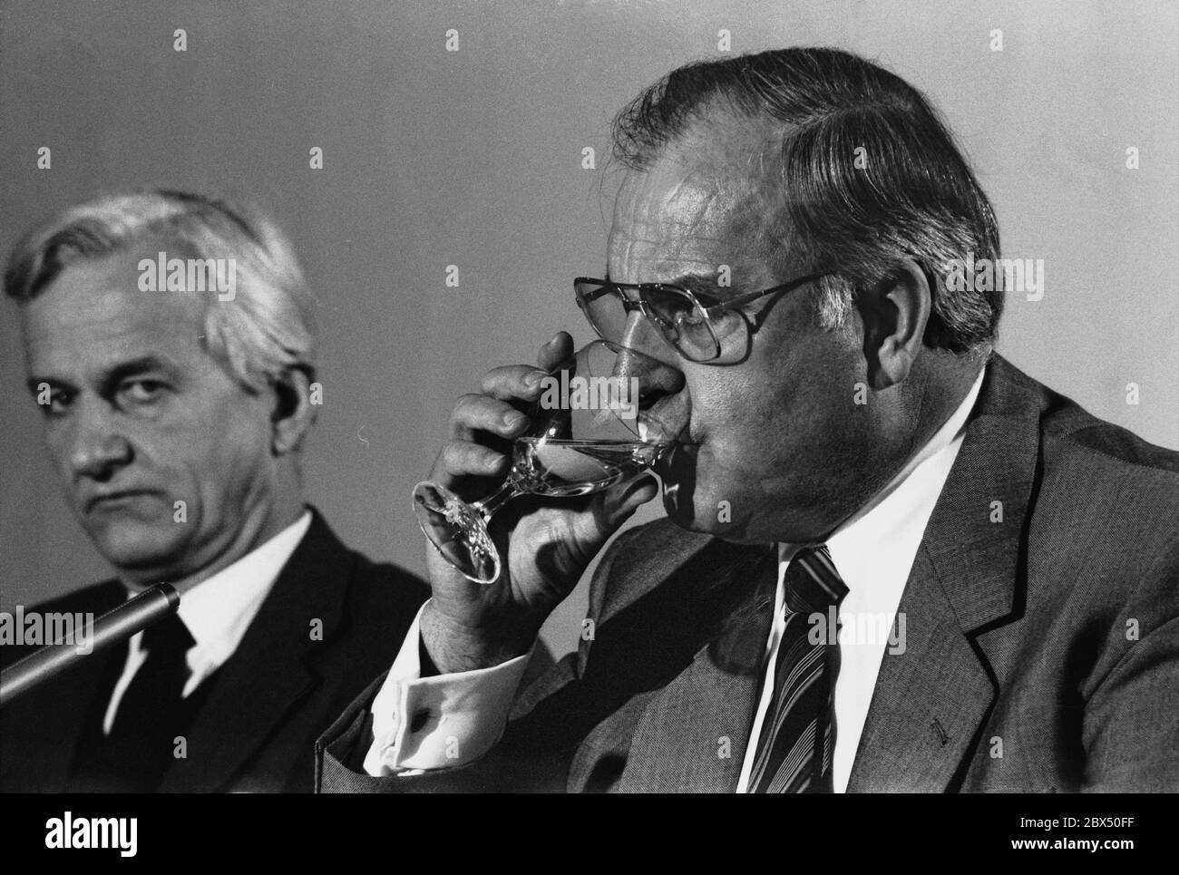 Kohl 1 hi-res stock photography and images - Alamy