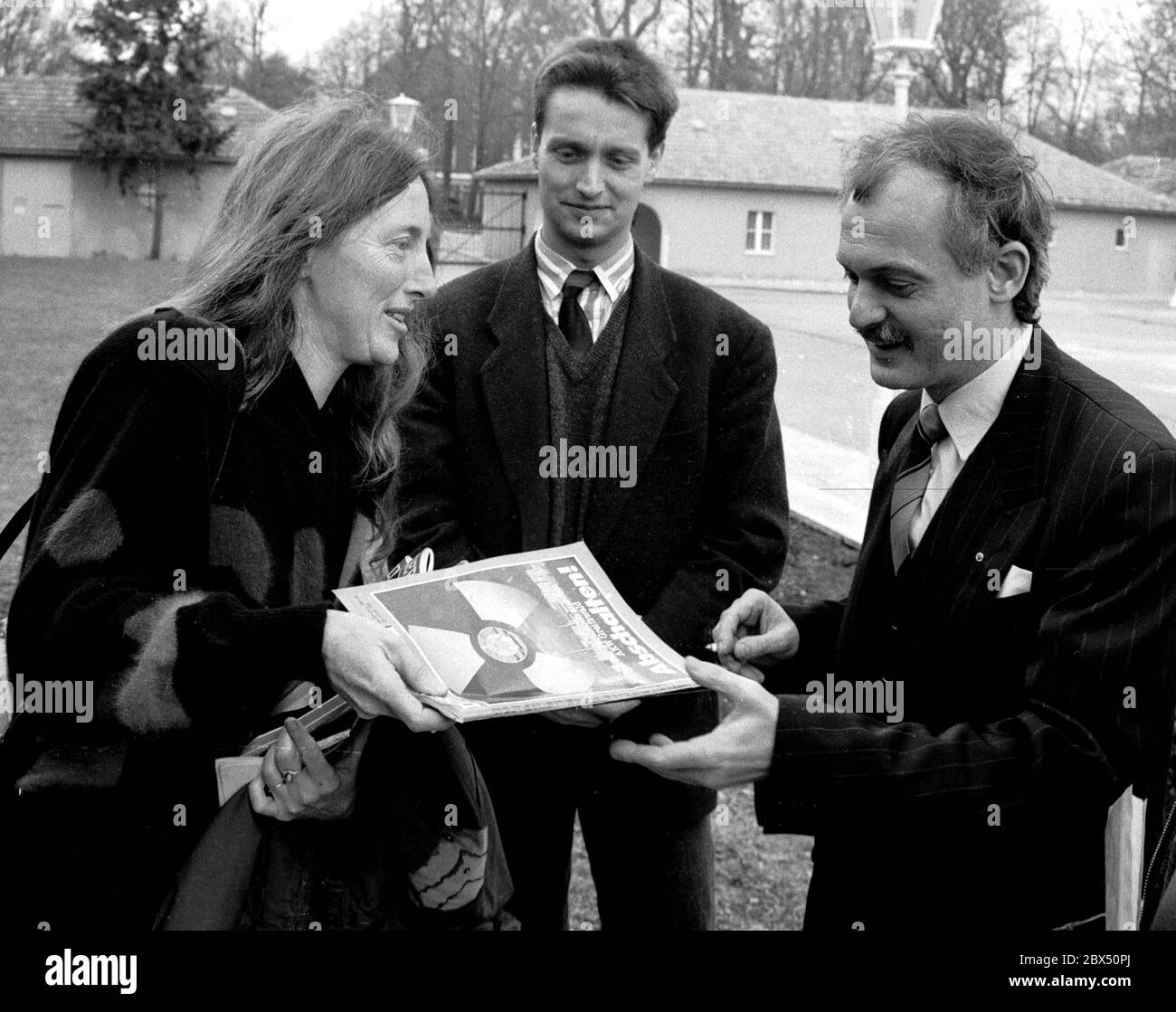 Berlin / GDR / unification / 29.01.1990 Central Round Table of the GDR ...