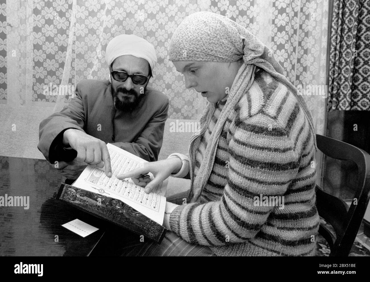 Mustafa islam hi-res stock photography and images - Alamy