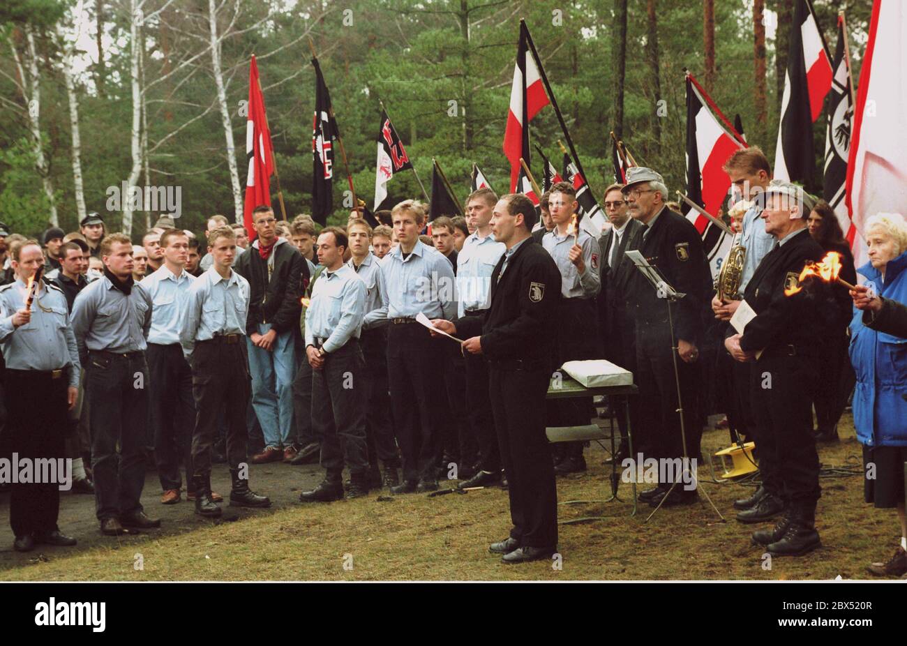 Neo nazi 1990 hi-res stock photography and images - Alamy