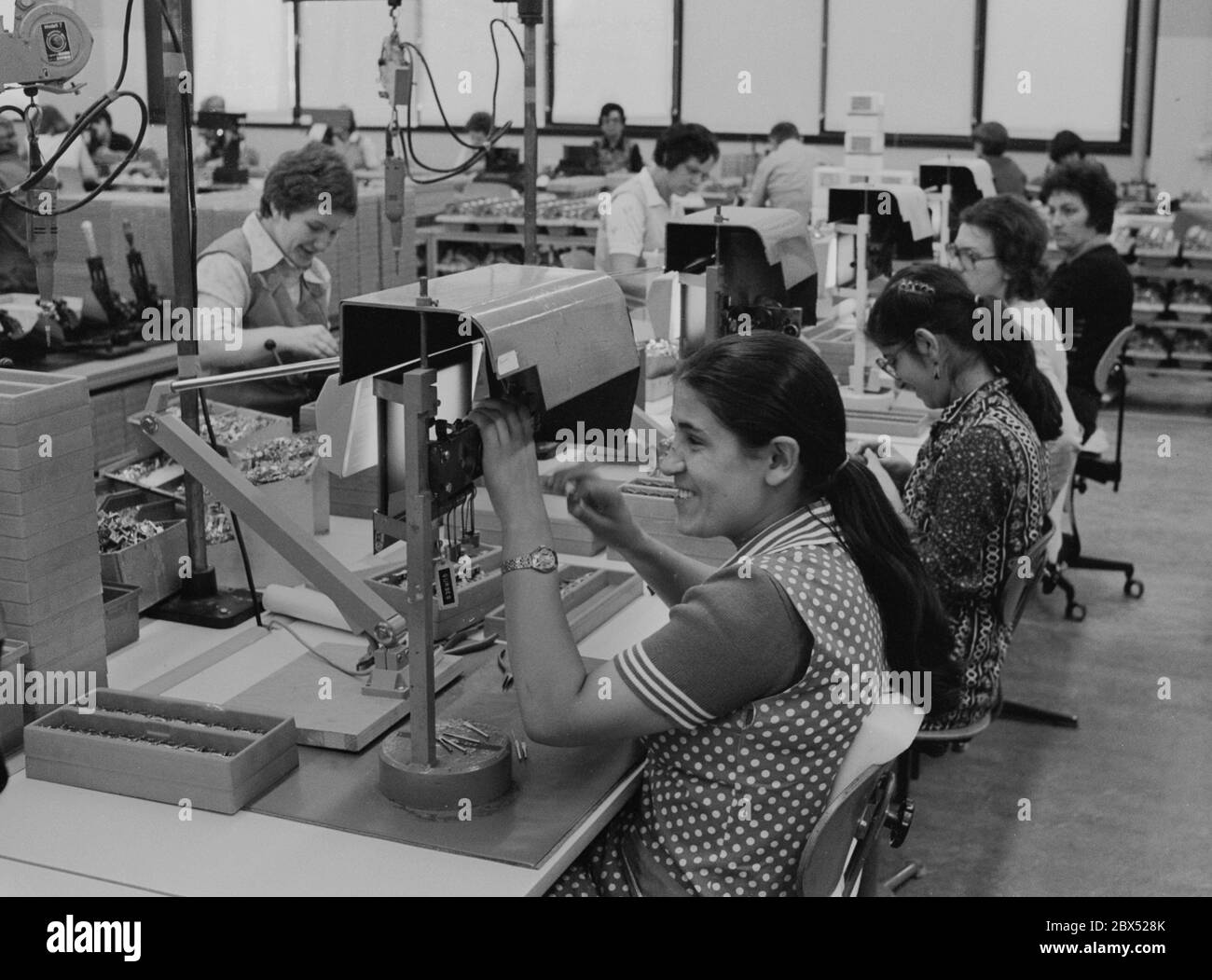 Switchboards hi-res stock photography and images - Alamy