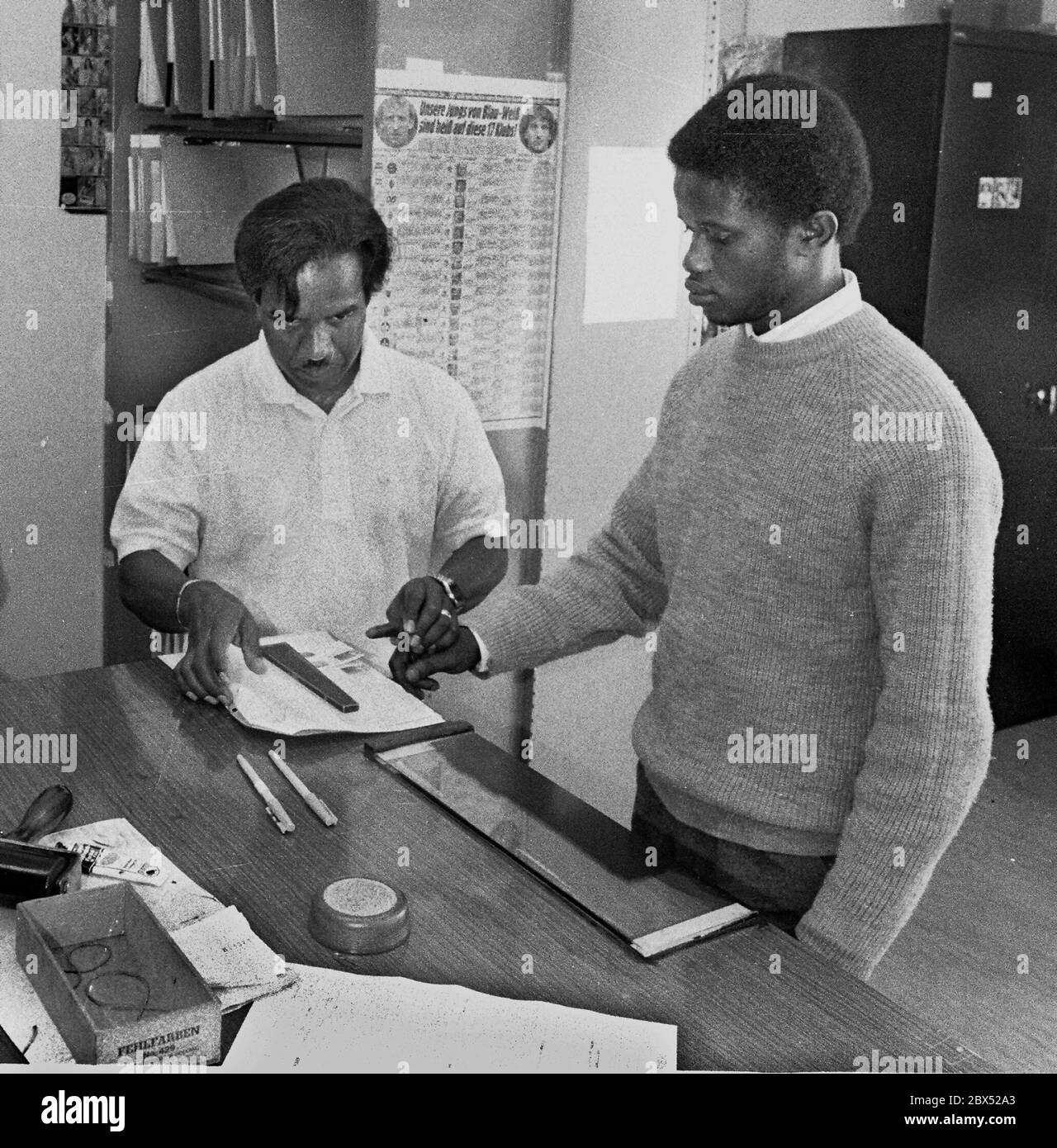African refugees berlin hi-res stock photography and images - Alamy