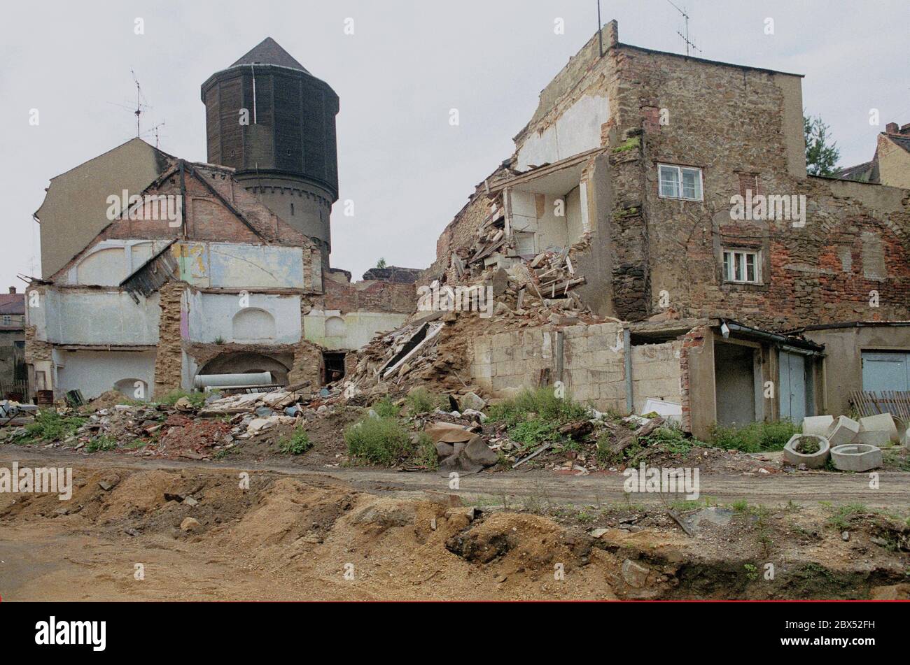 Saxony / Localities / GDR state / 1990 Bautzen: Decay in the medieval ...