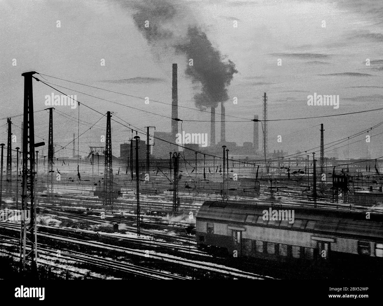 Builds in 1989 hi-res stock photography and images - Alamy