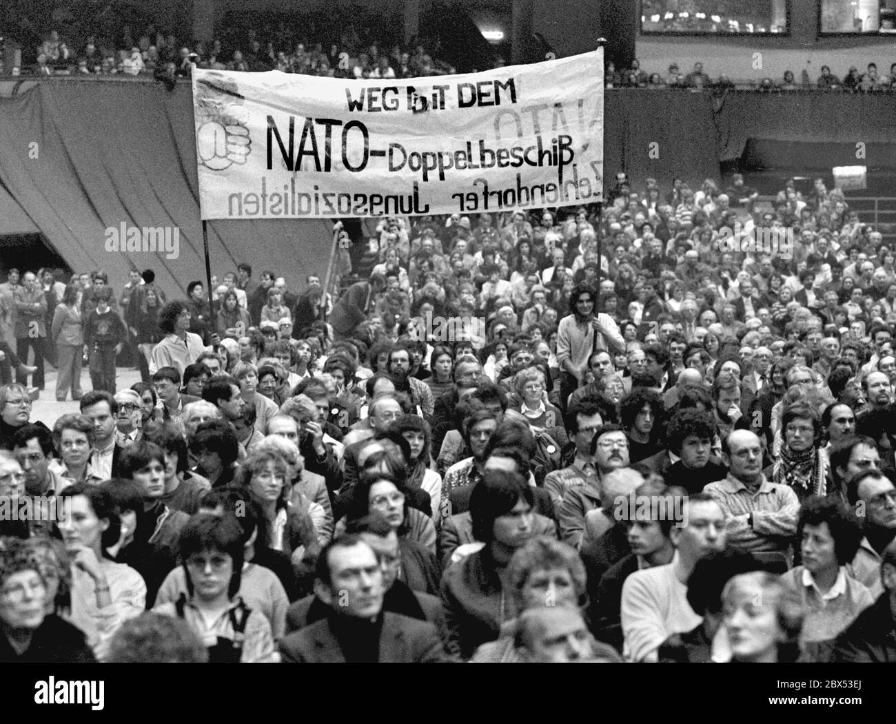 1983 election hi-res stock photography and images - Alamy