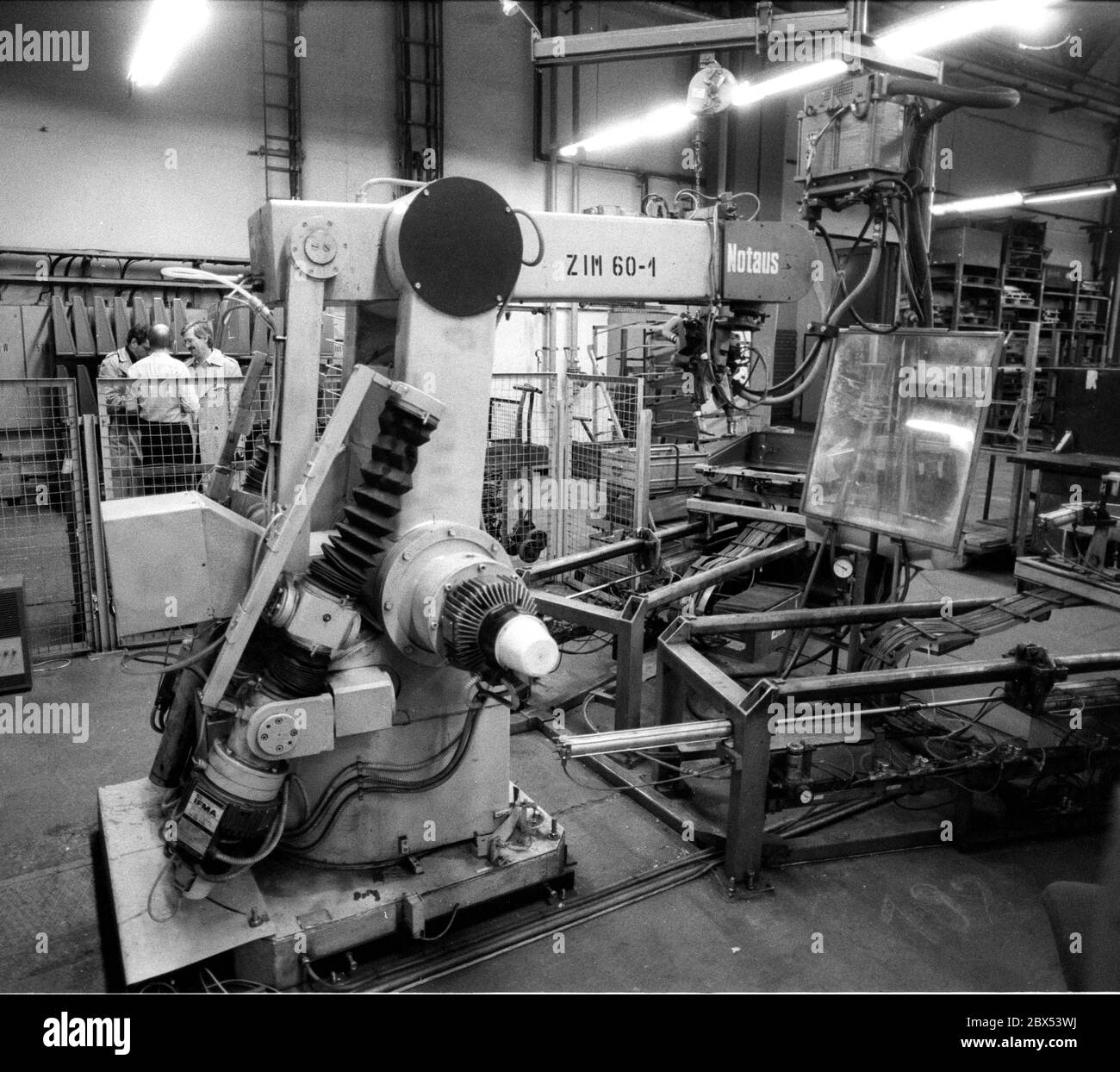 Berlin / GDR / Industry / December 1989 VEM-Rationalisierungs ...