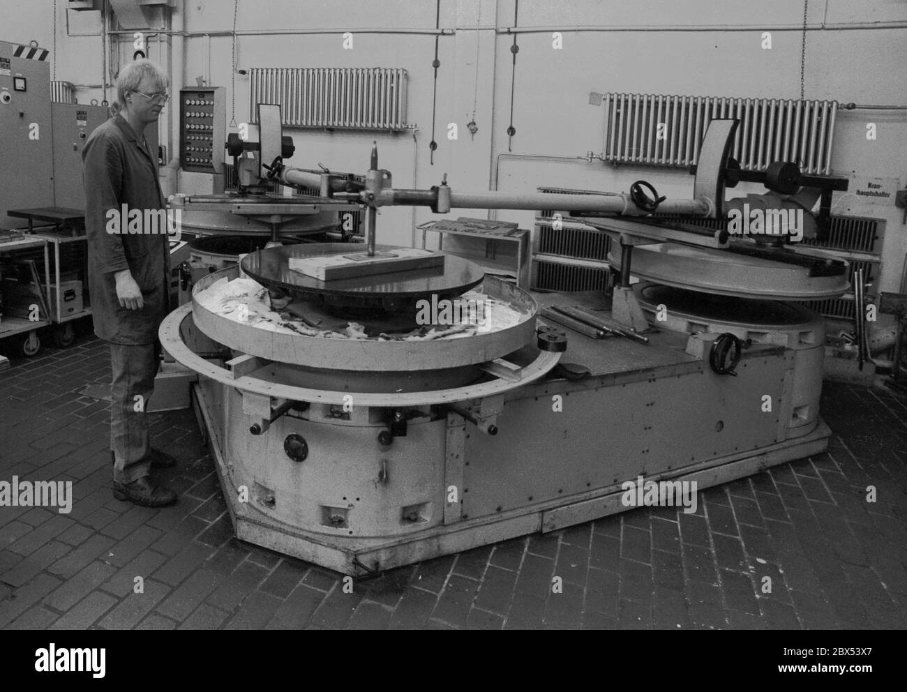 Veb carl zeiss jena Black and White Stock Photos & Images - Alamy