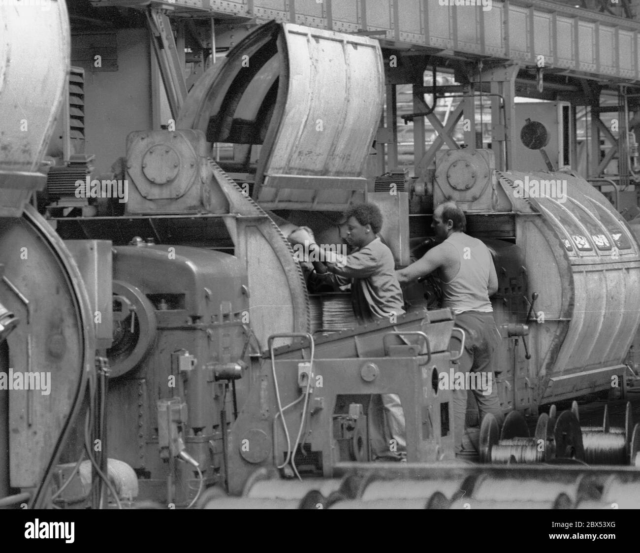 Berlin / Koepenick / GDR / Industry 12 / 1989 KWO-Kabelwerke Oberspree ...