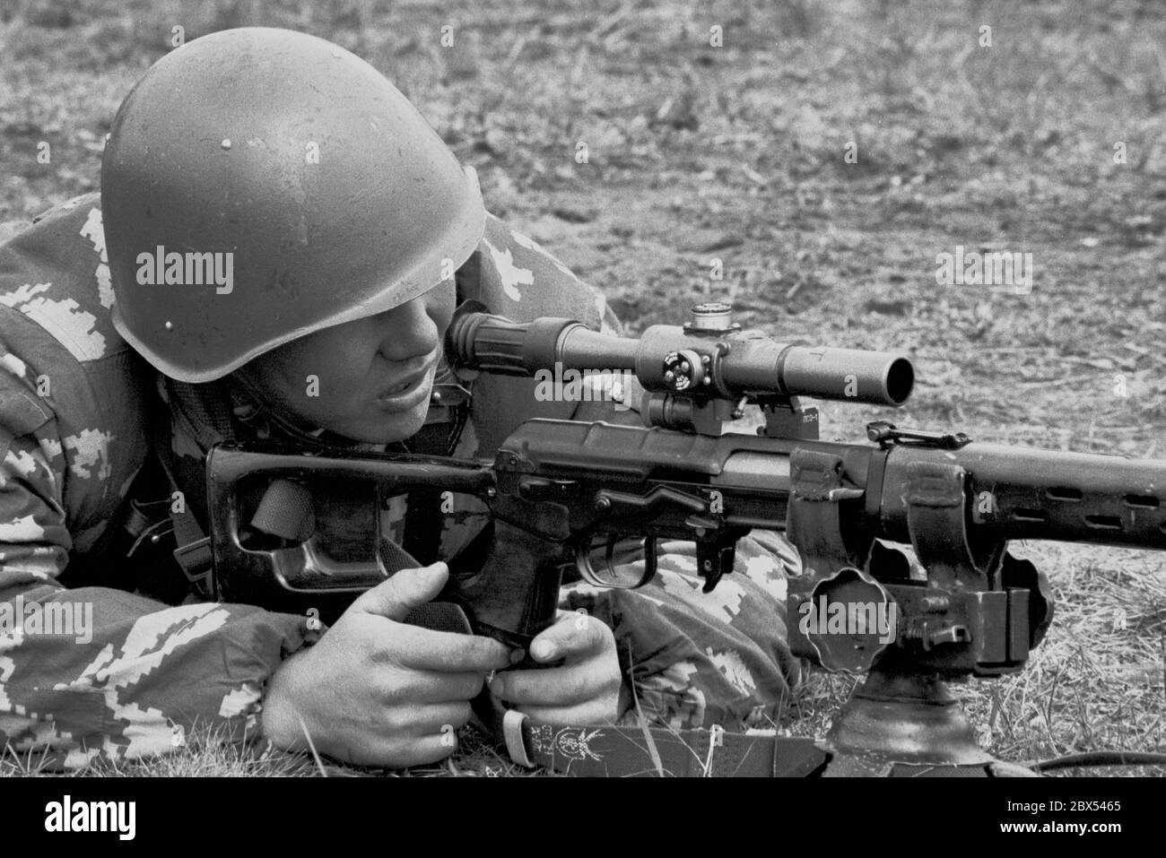 Brandenburg / GDR / Military / 1990 Defence Minister Gerhard ...