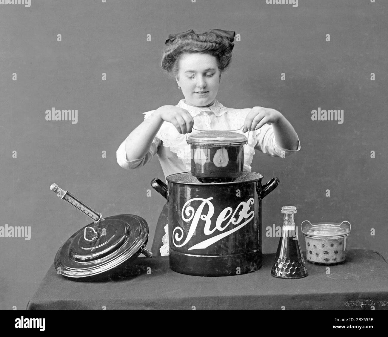 Preserving food jar Black and White Stock Photos & Images - Alamy