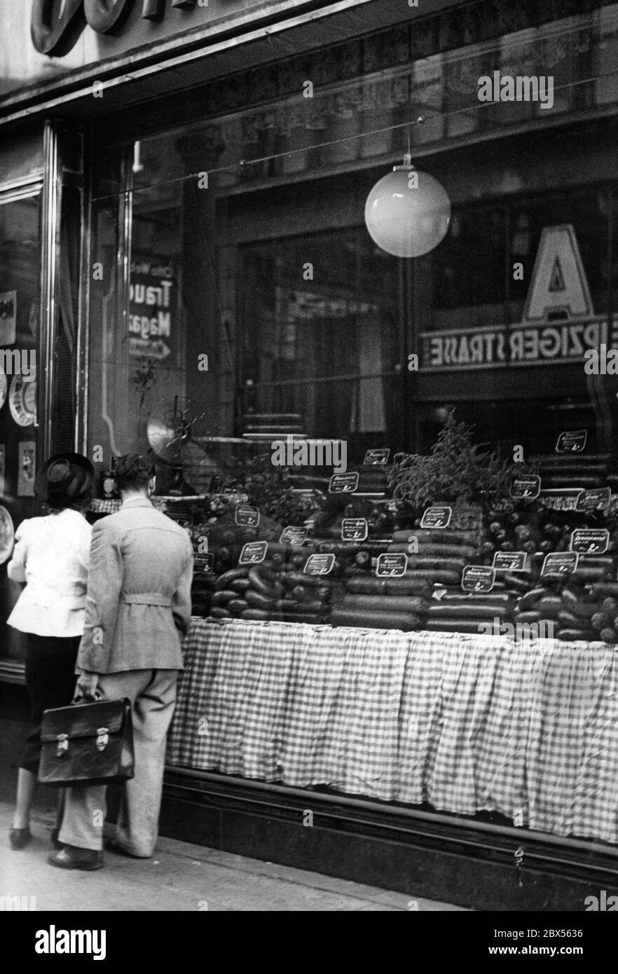 Butchers shop butchery shop window Black and White Stock Photos ...