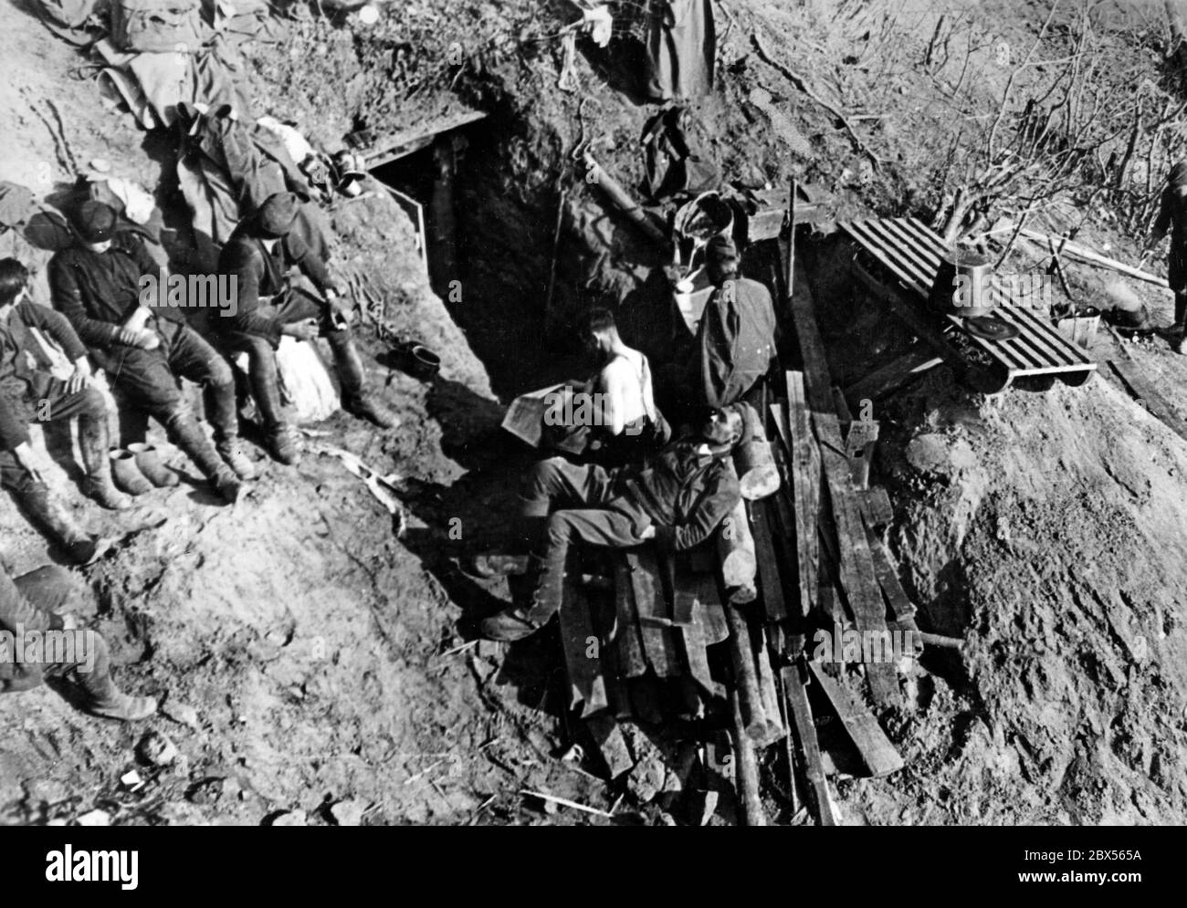 Red army encirclement of german army hi-res stock photography and ...