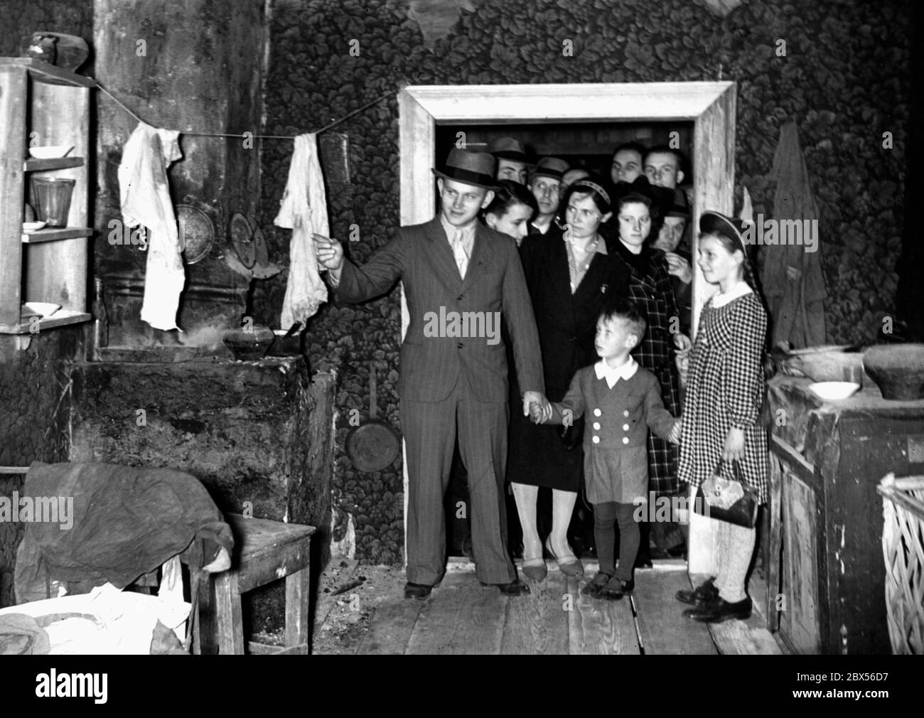 View of the exhibition "The Soviet Paradise" in the Berlin Lustgarten ...