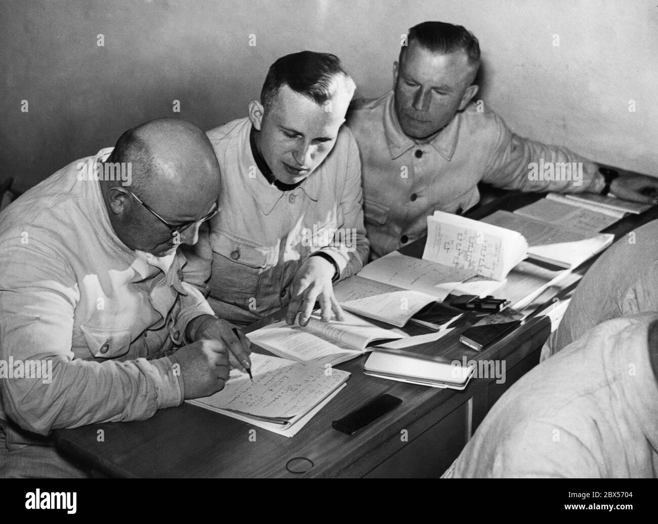 Technische Nothilfe High Resolution Stock Photography and Images - Alamy