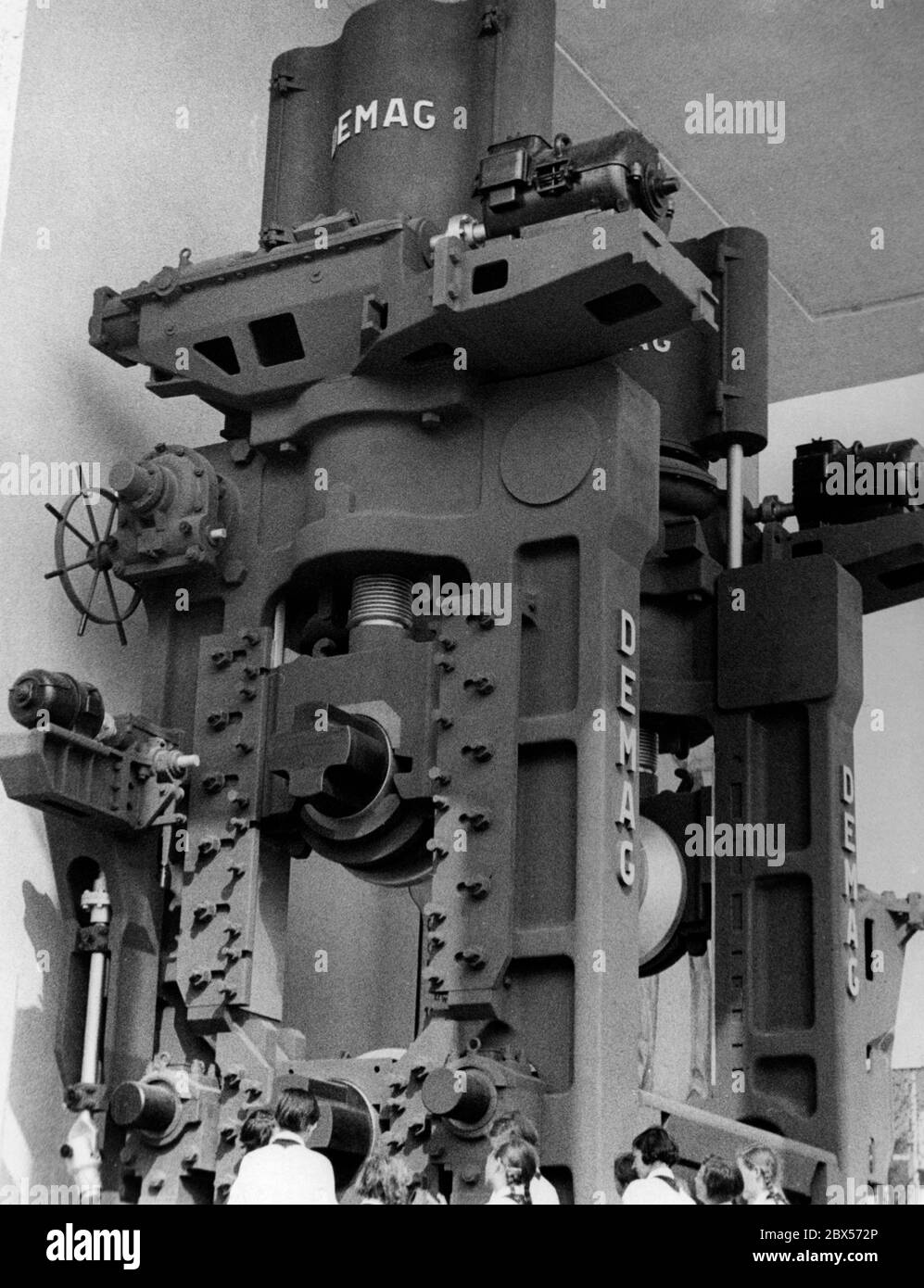 Cogging mill hi-res stock photography and images - Alamy