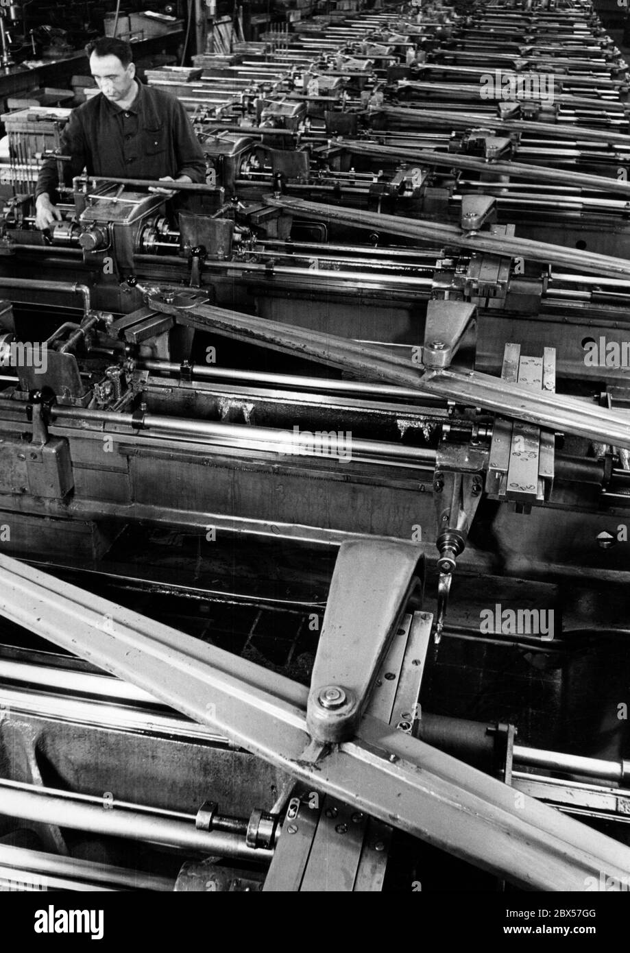 Armament smithy hi-res stock photography and images - Alamy