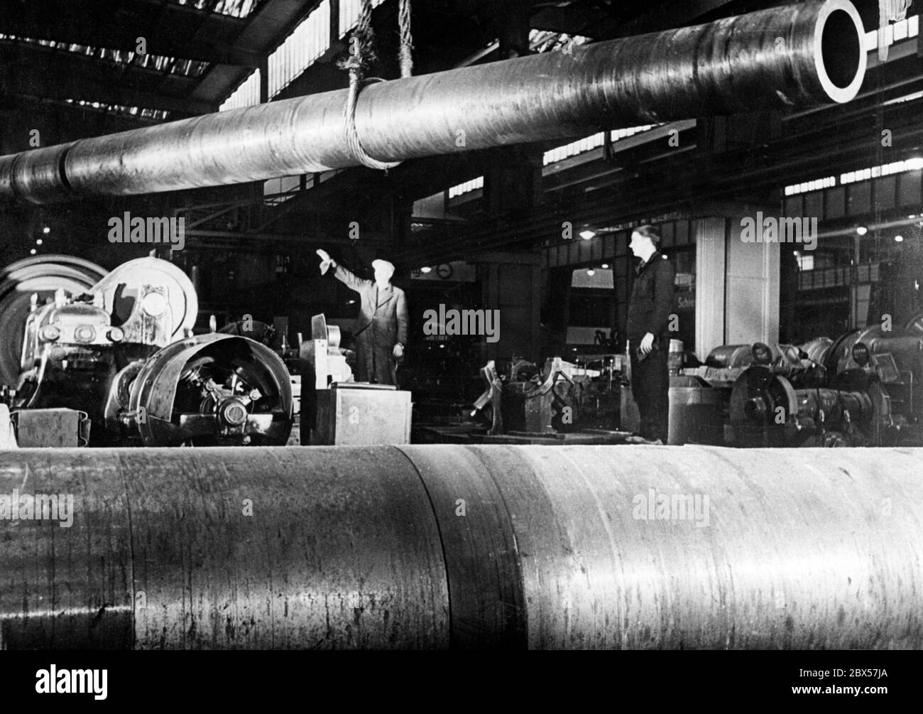 Gun parts hi-res stock photography and images - Alamy