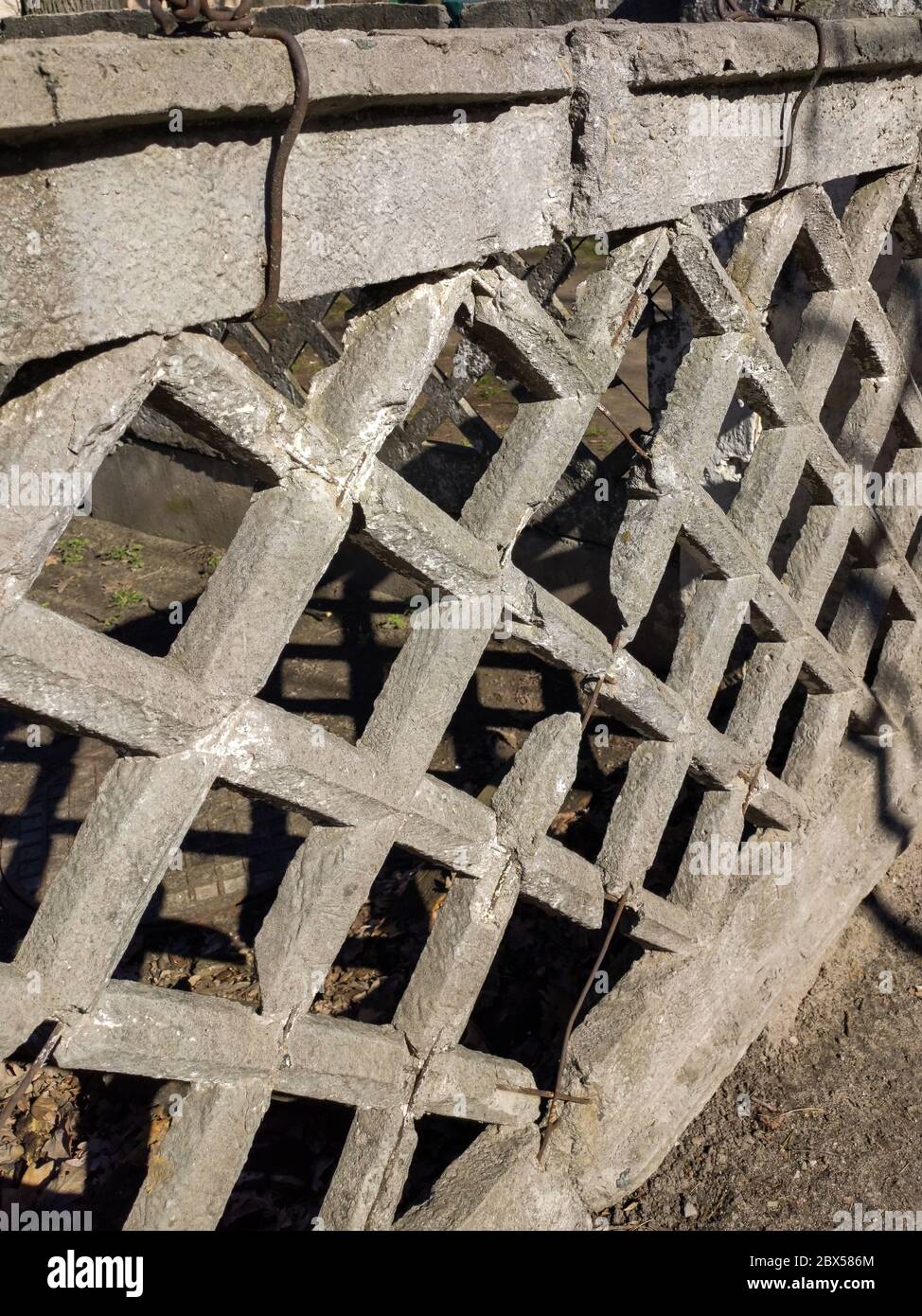 old concrete fence in garden Stock Photo - Alamy