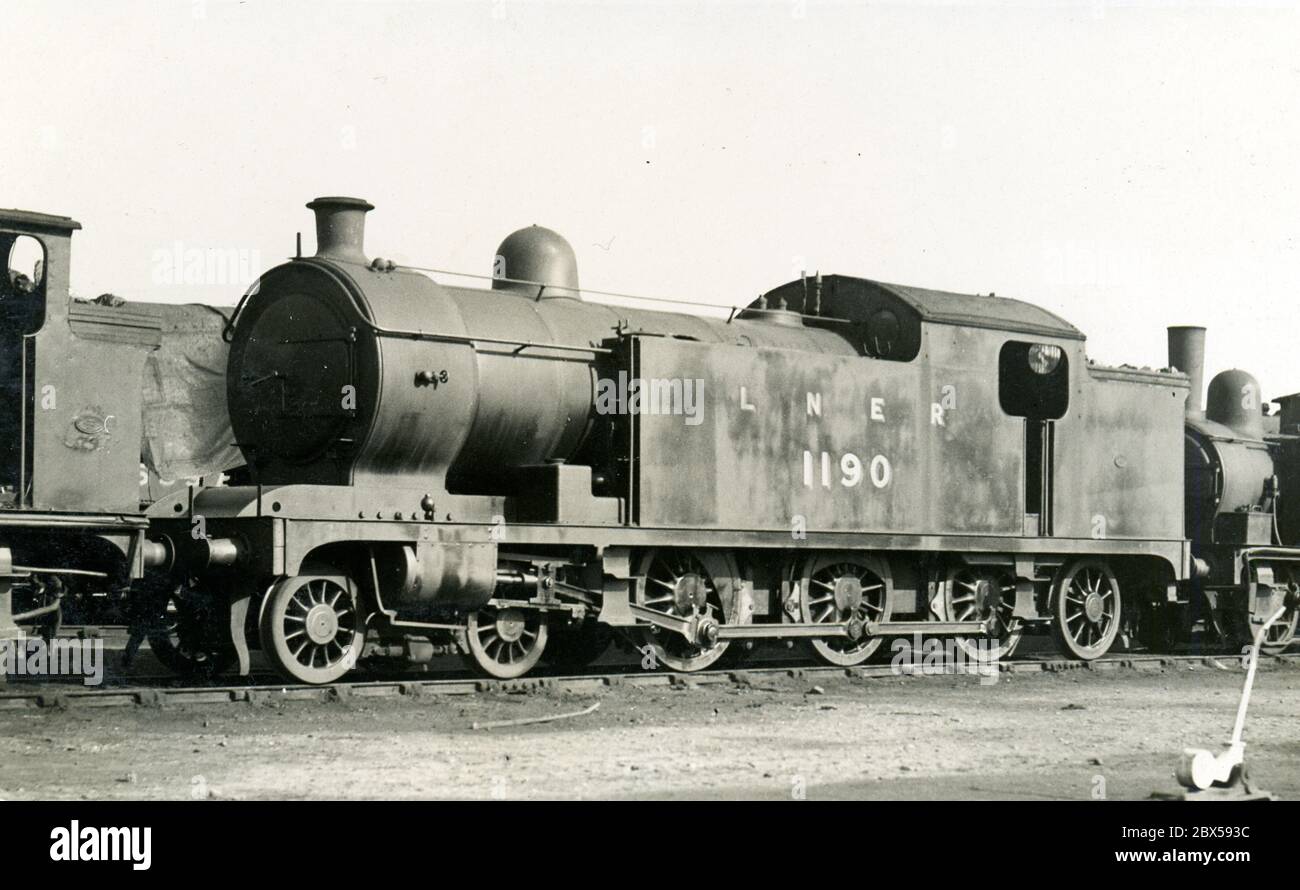 LNER steam locomotive, n. 1190, probably 1930 Stock Photo - Alamy