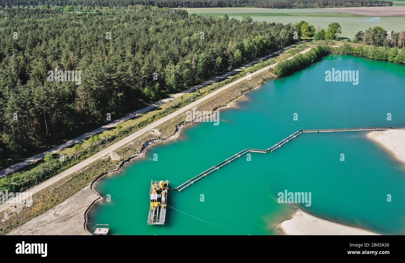 Land mine removal hi-res stock photography and images - Alamy
