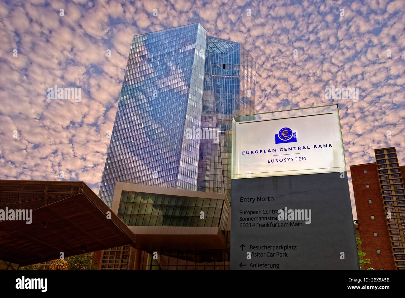 Ecb headquarters hi-res stock photography and images - Alamy