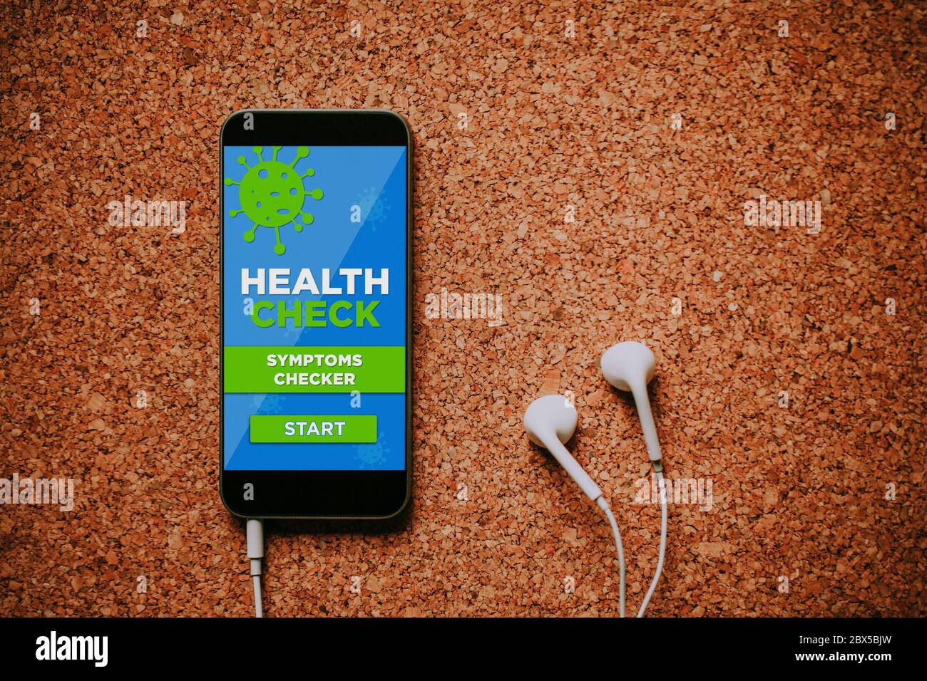 Check symptoms online hi-res stock photography and images - Alamy