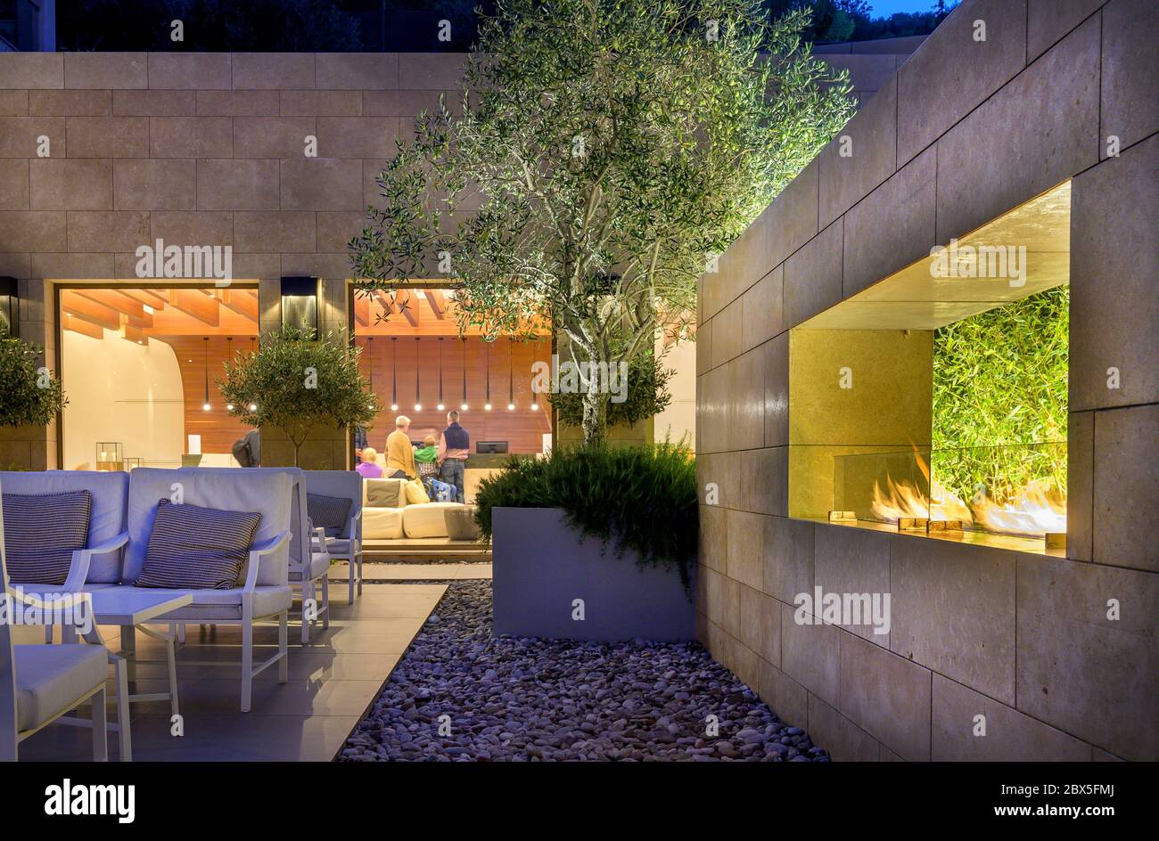 Marbella beach hotel courtyard hi-res stock photography and images - Alamy