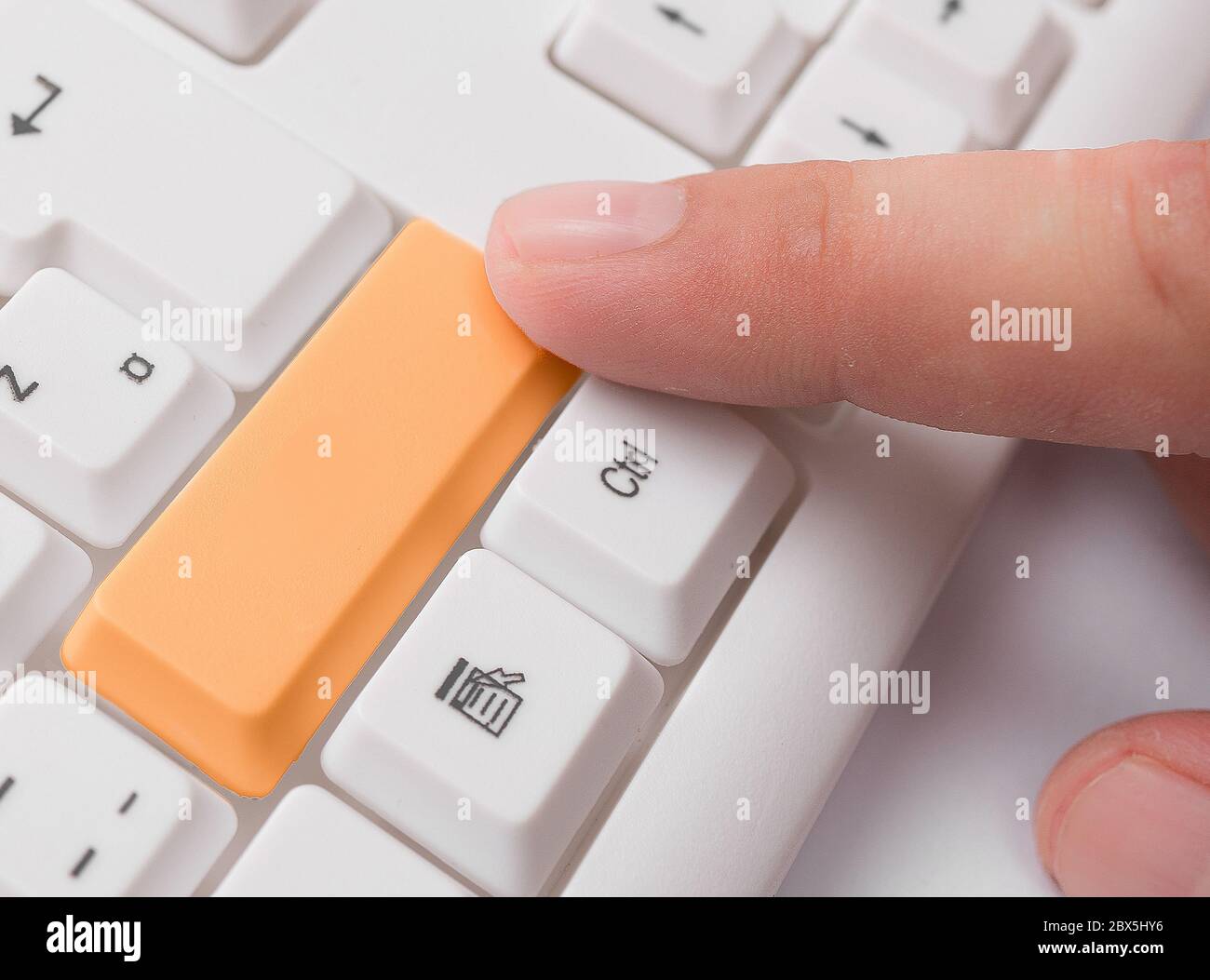 Pc Keyboard Key With Empty Note Paper Above Copy Space Stock Photo - Alamy