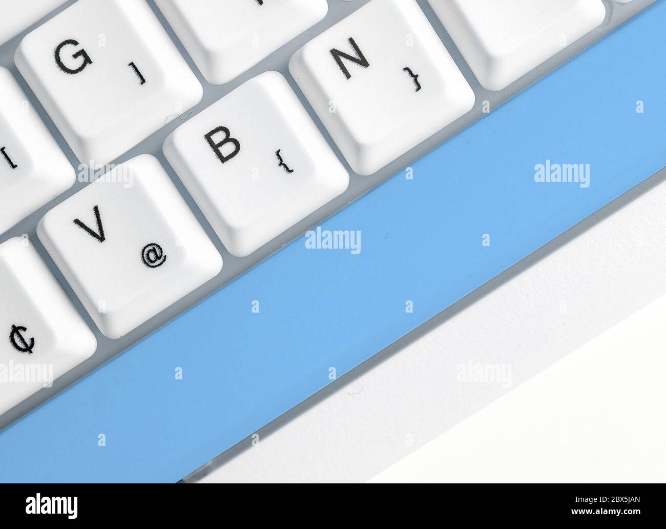 Pc Keyboard Key With Empty Note Paper Above Copy Space Stock Photo - Alamy