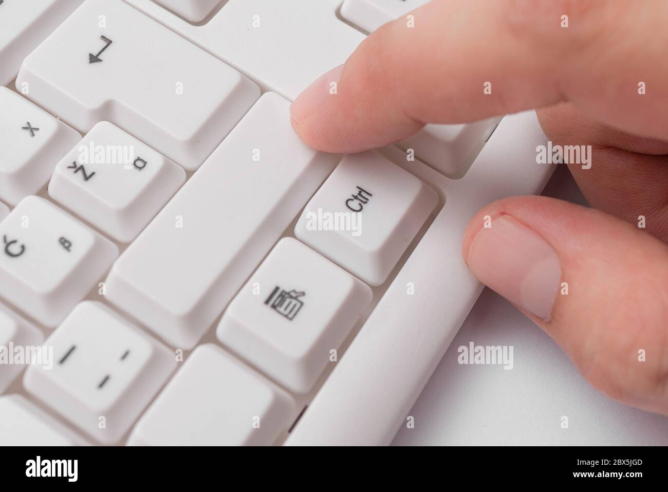Pc Keyboard Key With Empty Note Paper Above Copy Space Stock Photo - Alamy