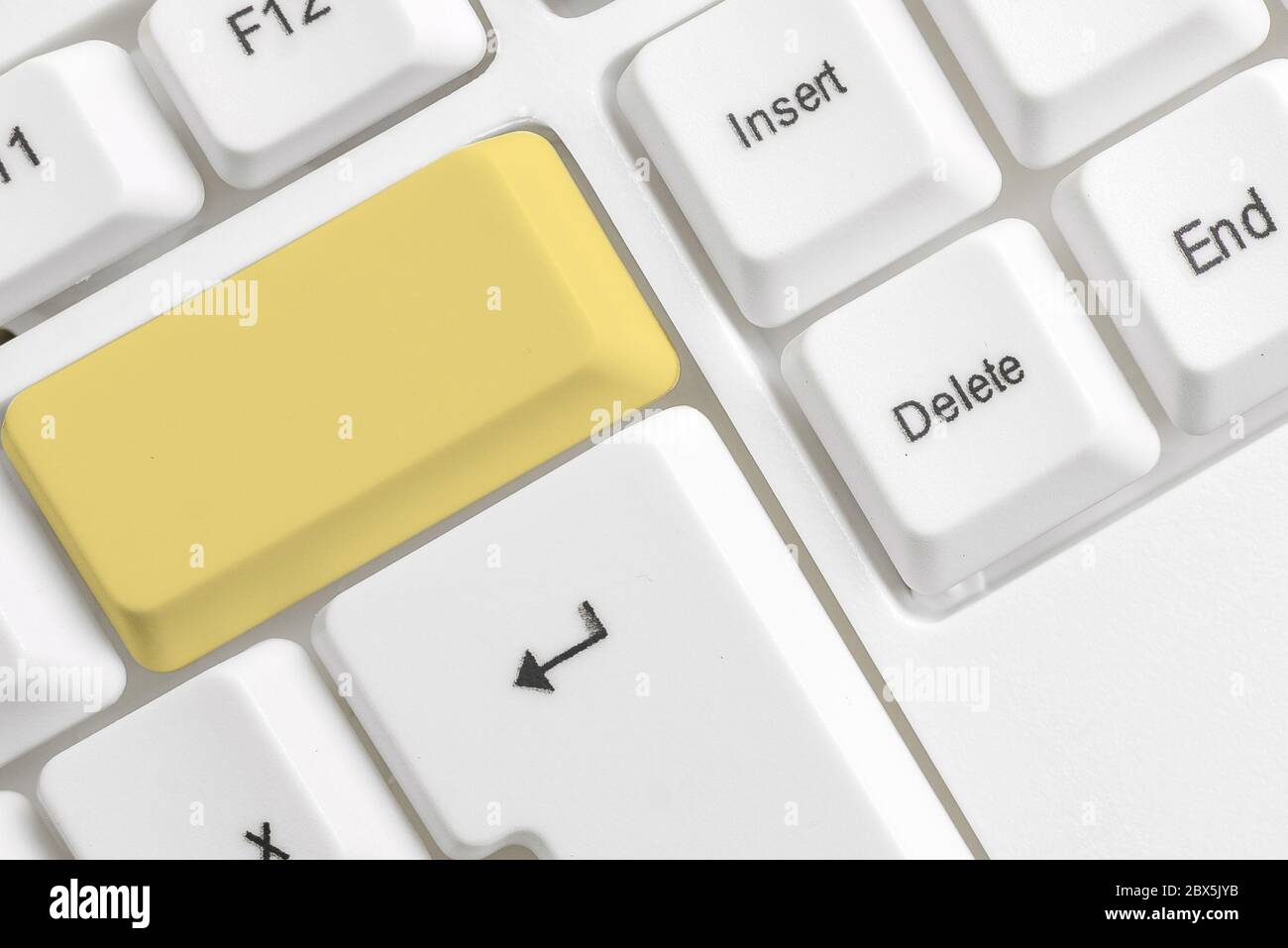 Pc Keyboard Key With Empty Note Paper Above Copy Space Stock Photo - Alamy