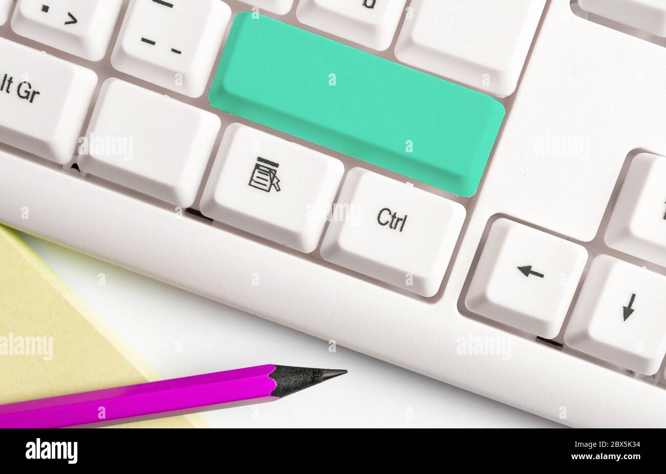 Pc Keyboard Key With Empty Note Paper Above Copy Space Stock Photo - Alamy