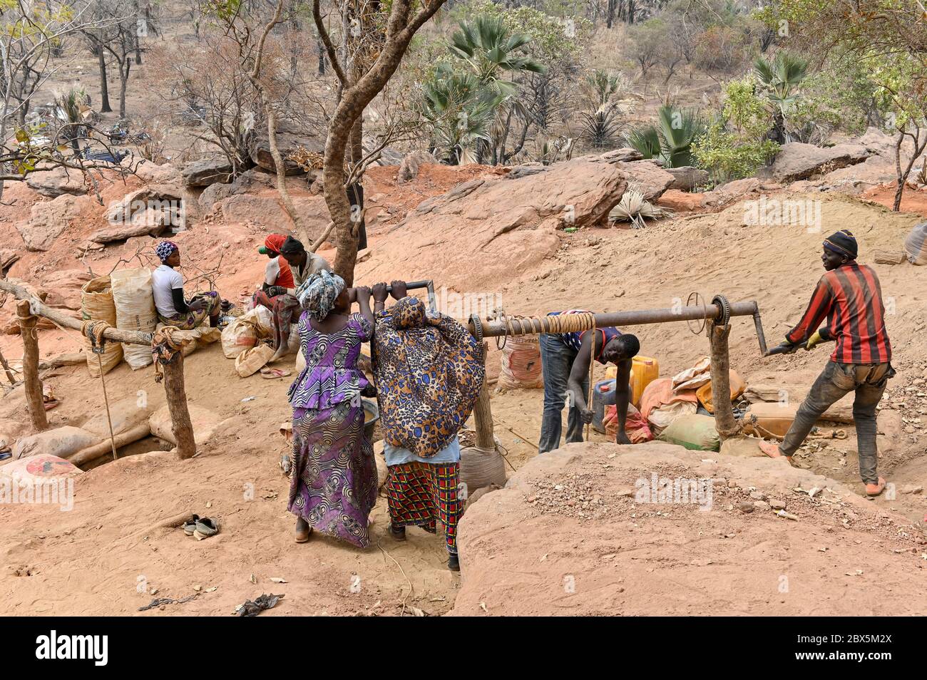 MALI, Kayes, Sadiola, artisanal gold mining at Camp SIRIMANA, winch to ...