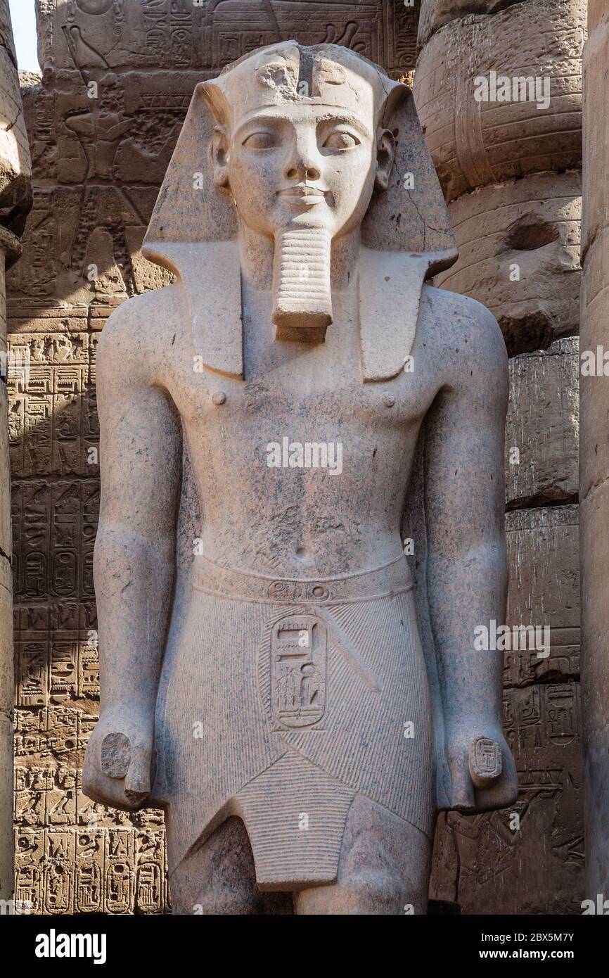 Statue of Pharaoh in Karnak Temple complex , Luxor, Egypt Stock Photo ...