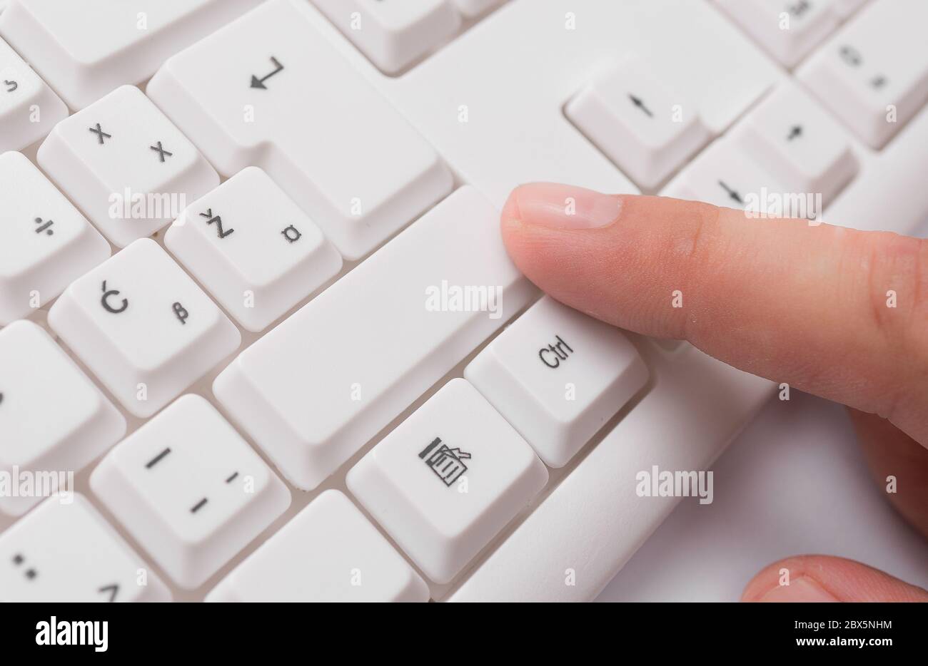 Pc Keyboard Key With Empty Note Paper Above Copy Space Stock Photo - Alamy