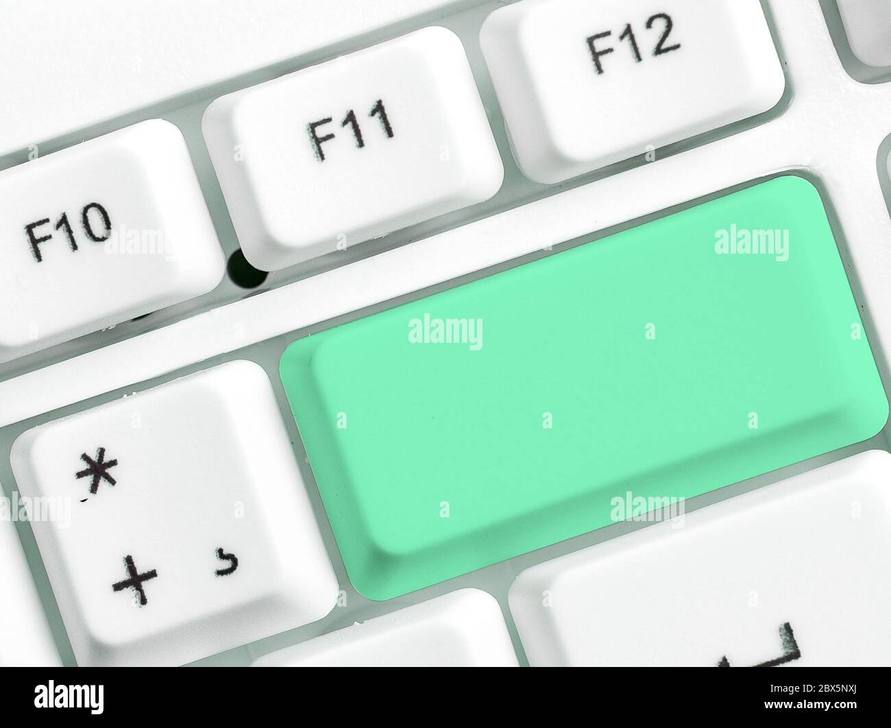 Pc Keyboard Key With Empty Note Paper Above Copy Space Stock Photo - Alamy